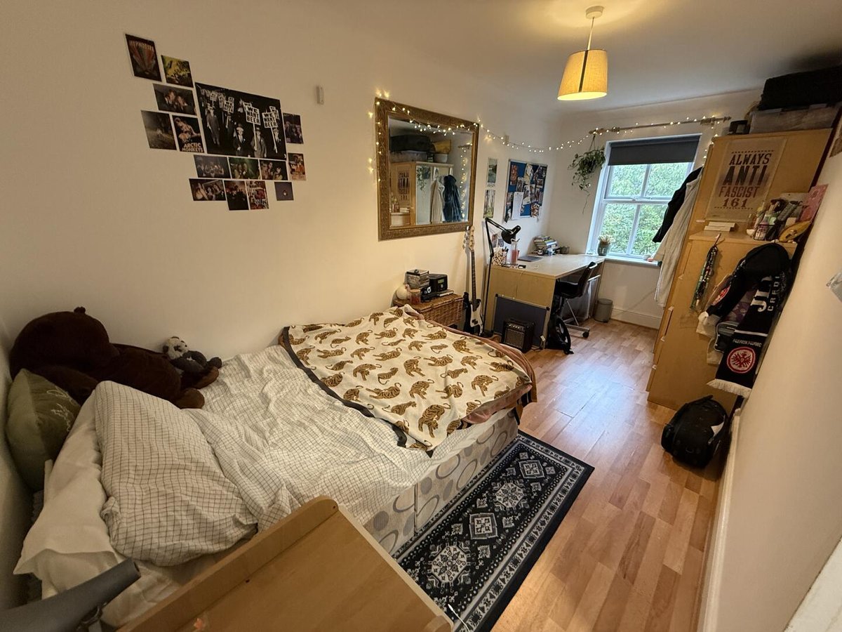 Property unavailable | 4 bed student house to let Denison Road ...
